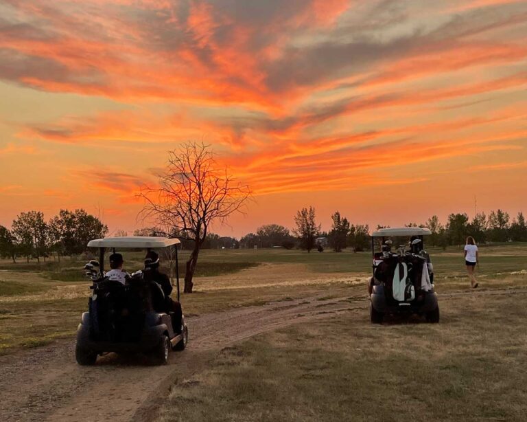 Town of Oyen - Make Your Move To Oyen